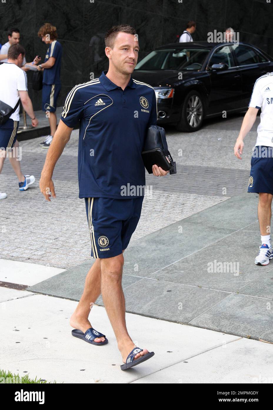 EXCLUSIVE!! Chelsea captain John Terry poses for photos and signs ...