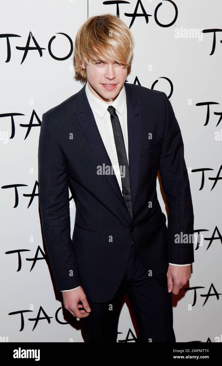 "Glee" actor Chord Overstreet celebrates his 22nd birthday at TAO ...
