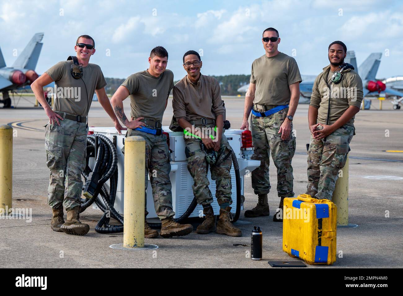 Airmen assigned to the 355th Maintenance Group at Davis-Monthan Air ...