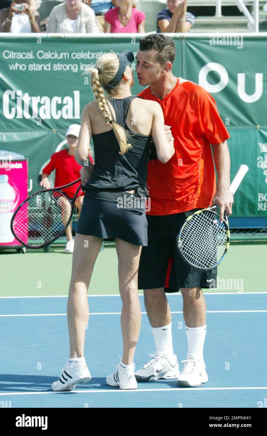 Chris Evert/Raymond James Pro-Celebrity Tennis Classic Day 3 attended ...