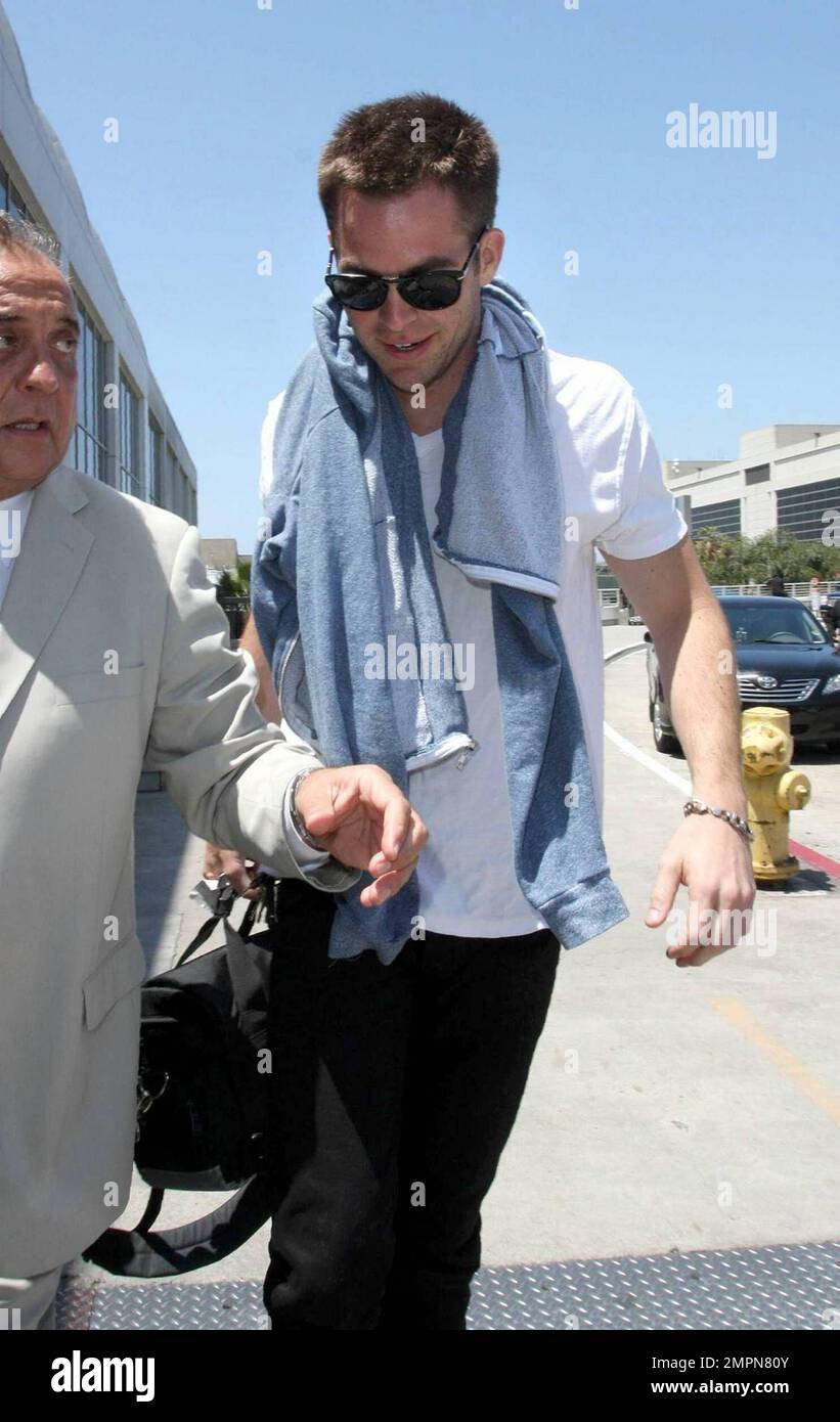 Actor Chris Pine was seen arriving at LAX this morning and going ...