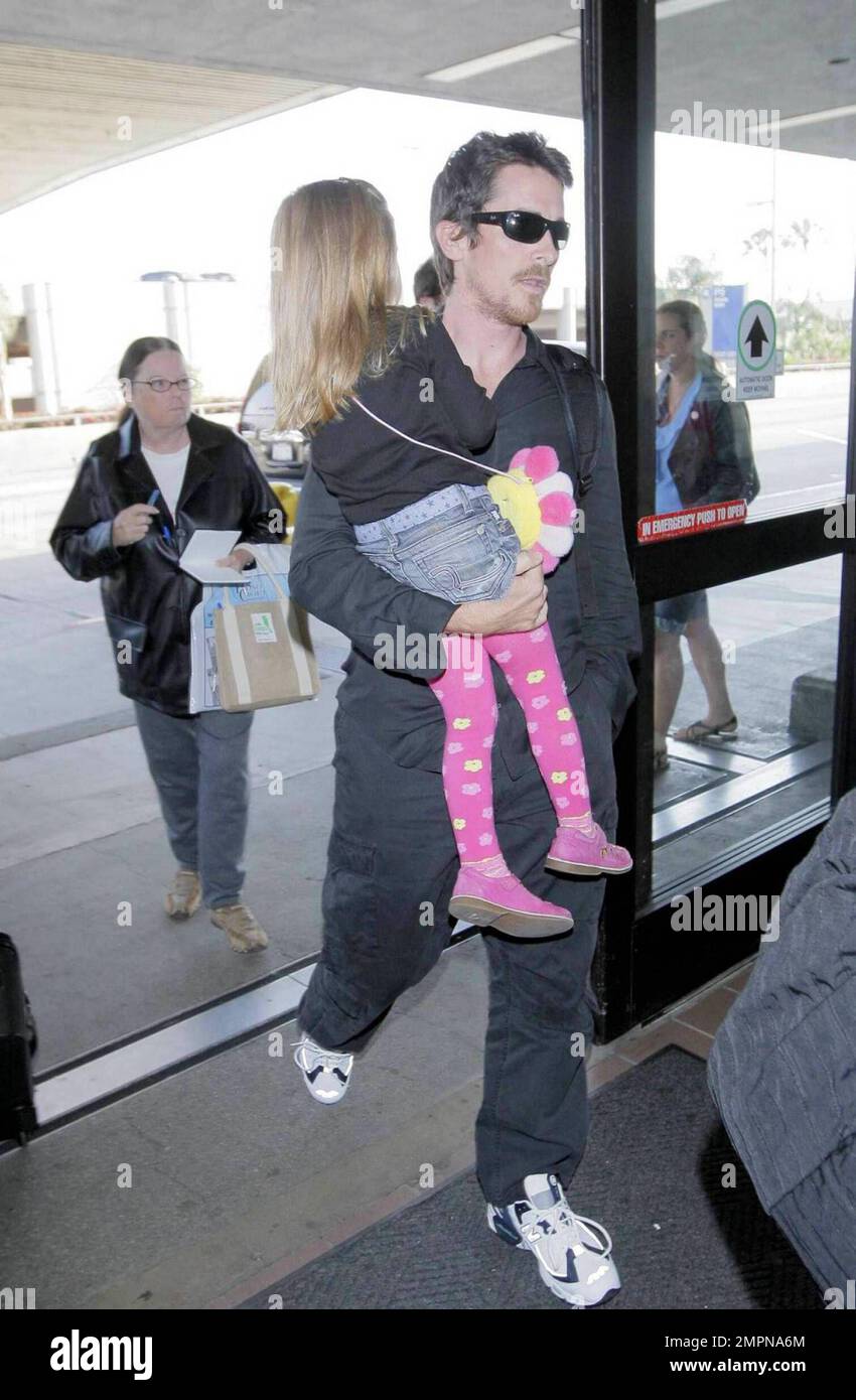 Christian bale and daughter emmeline bale hi-res stock photography and ...