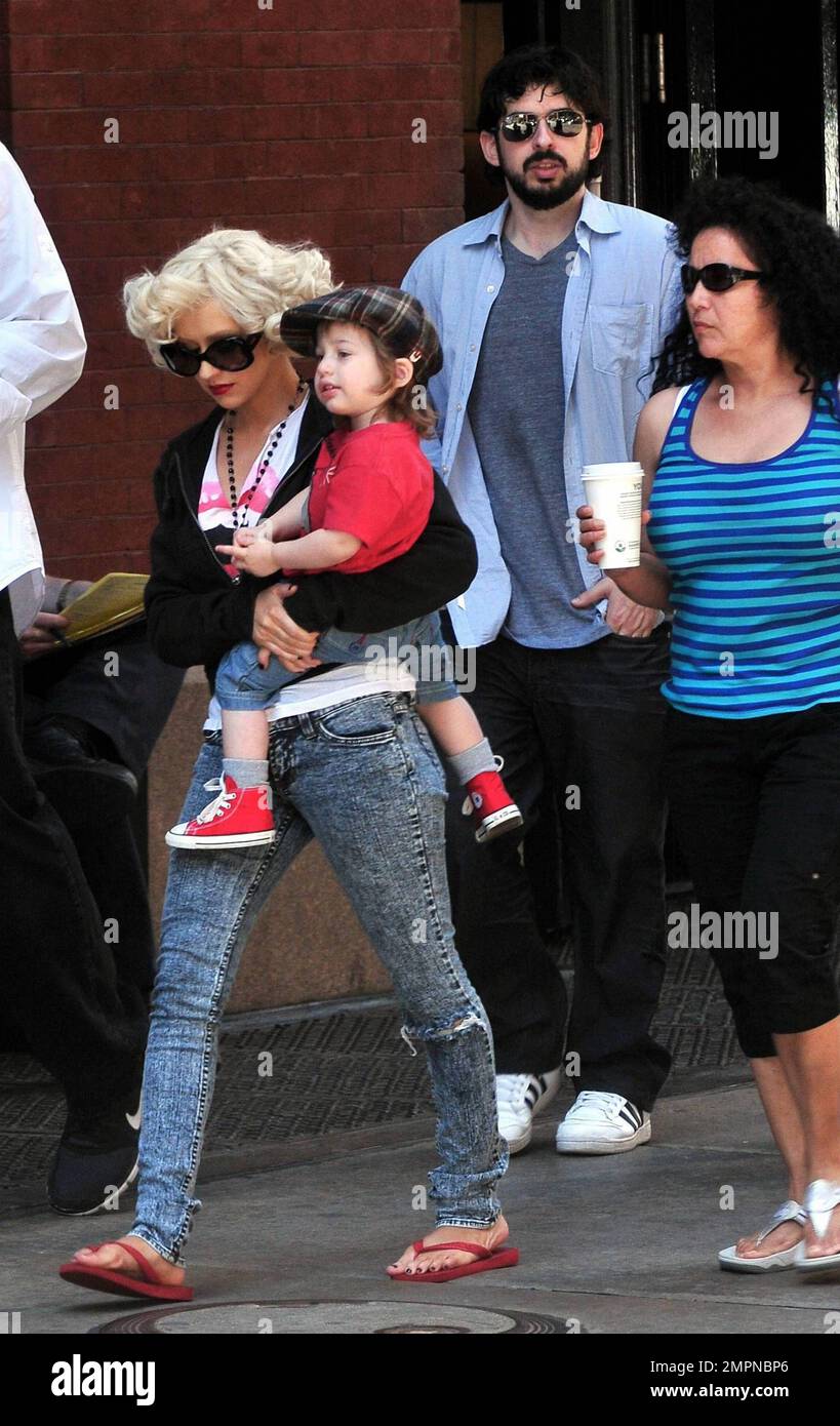 Christina Aguilera, husband Jordan Bratman and son Max head out for a ...