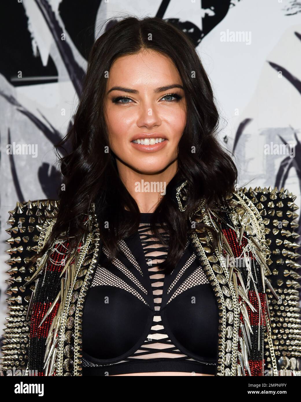VS Angels Adriana Lima shows off a look inspired by the Victoria's ...