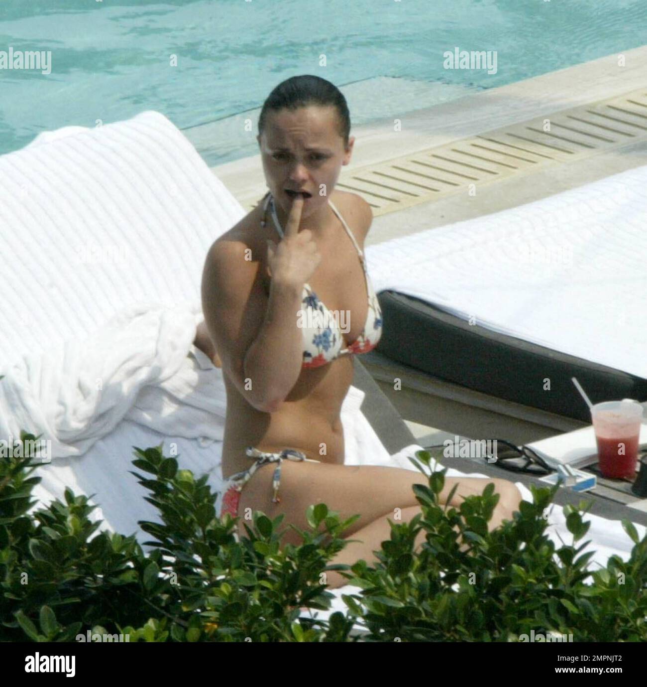 Exclusive!! Christina Ricci spends an afternoon poolside at a Miami Beach hotel. The actress ...