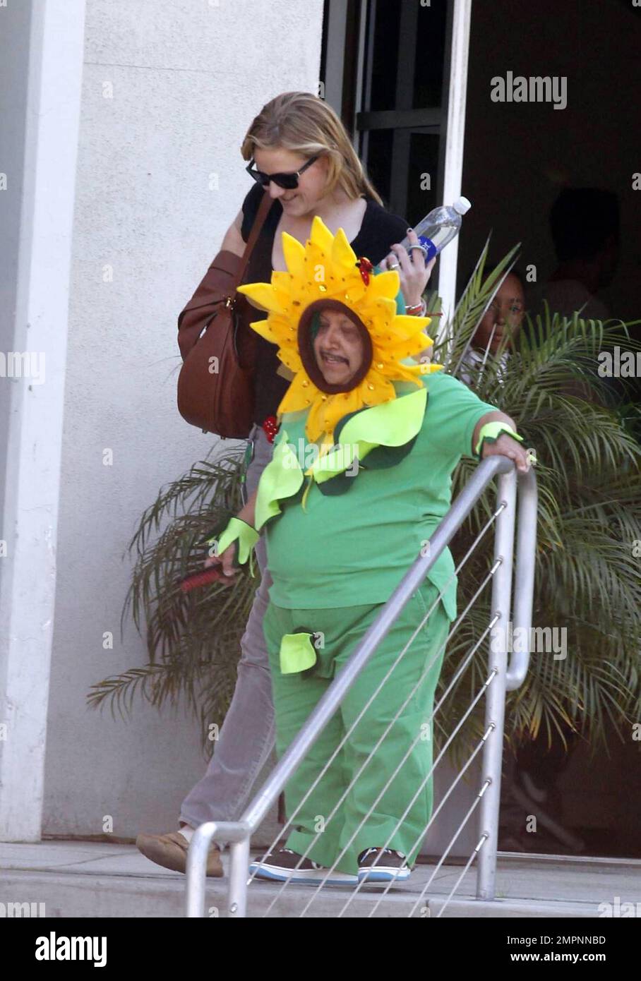 Chelsea handler assistant hi-res stock photography and images - Alamy