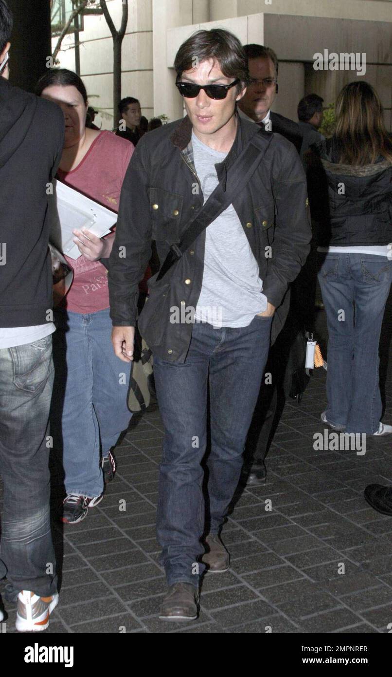 Exclusive!! Irish actor, "The Dark Knight" star Cillian Murphy arrives ...