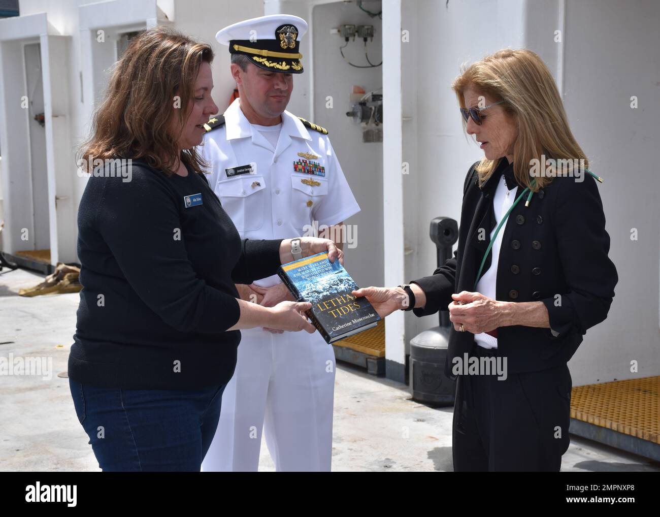 SYDNEY, Australia (Nov. 8, 2022) - Pathfinder-class oceanographic ...