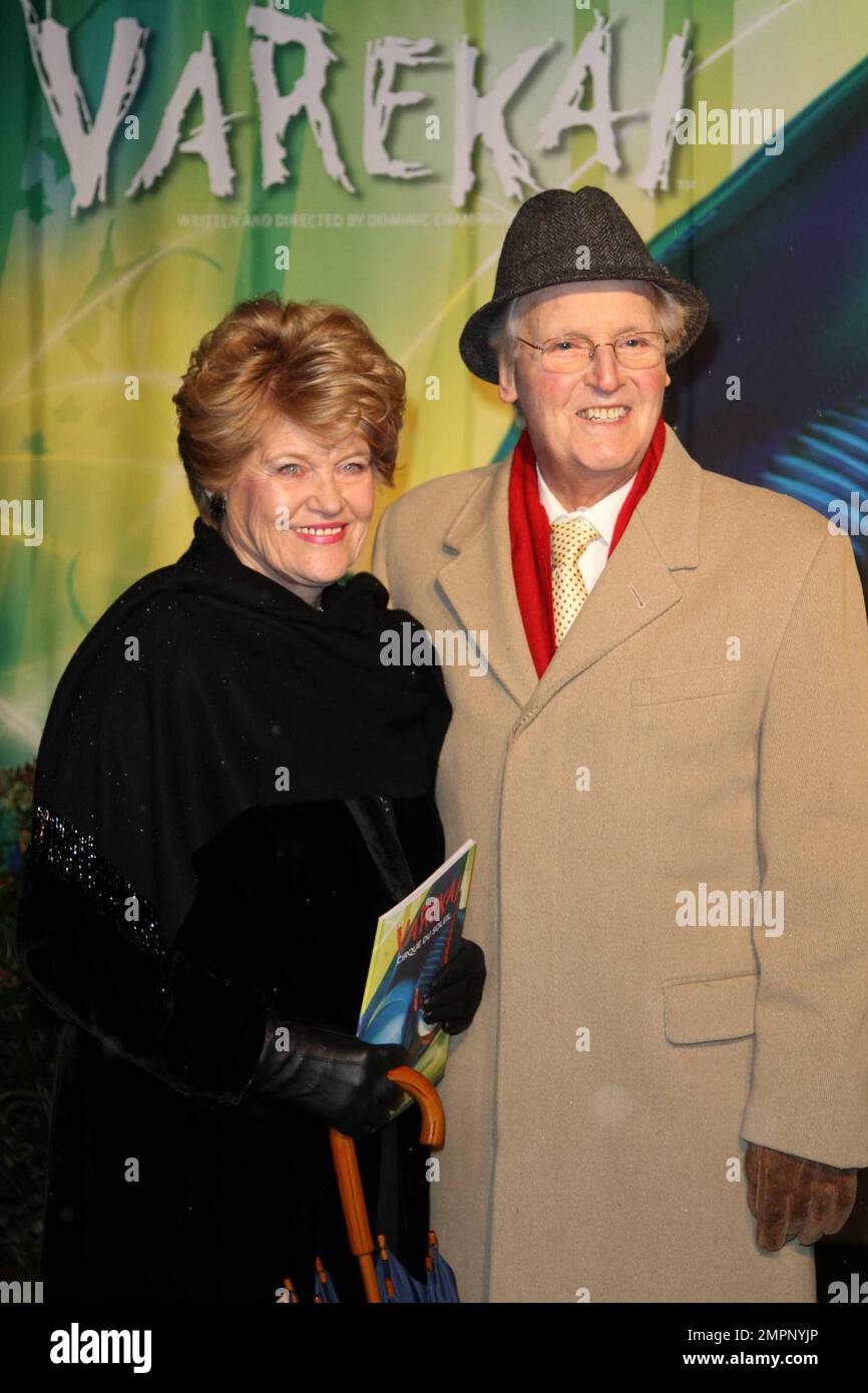 Nicholas Parsons and his wife Annie at the Cirque du Soleil Varekai ...