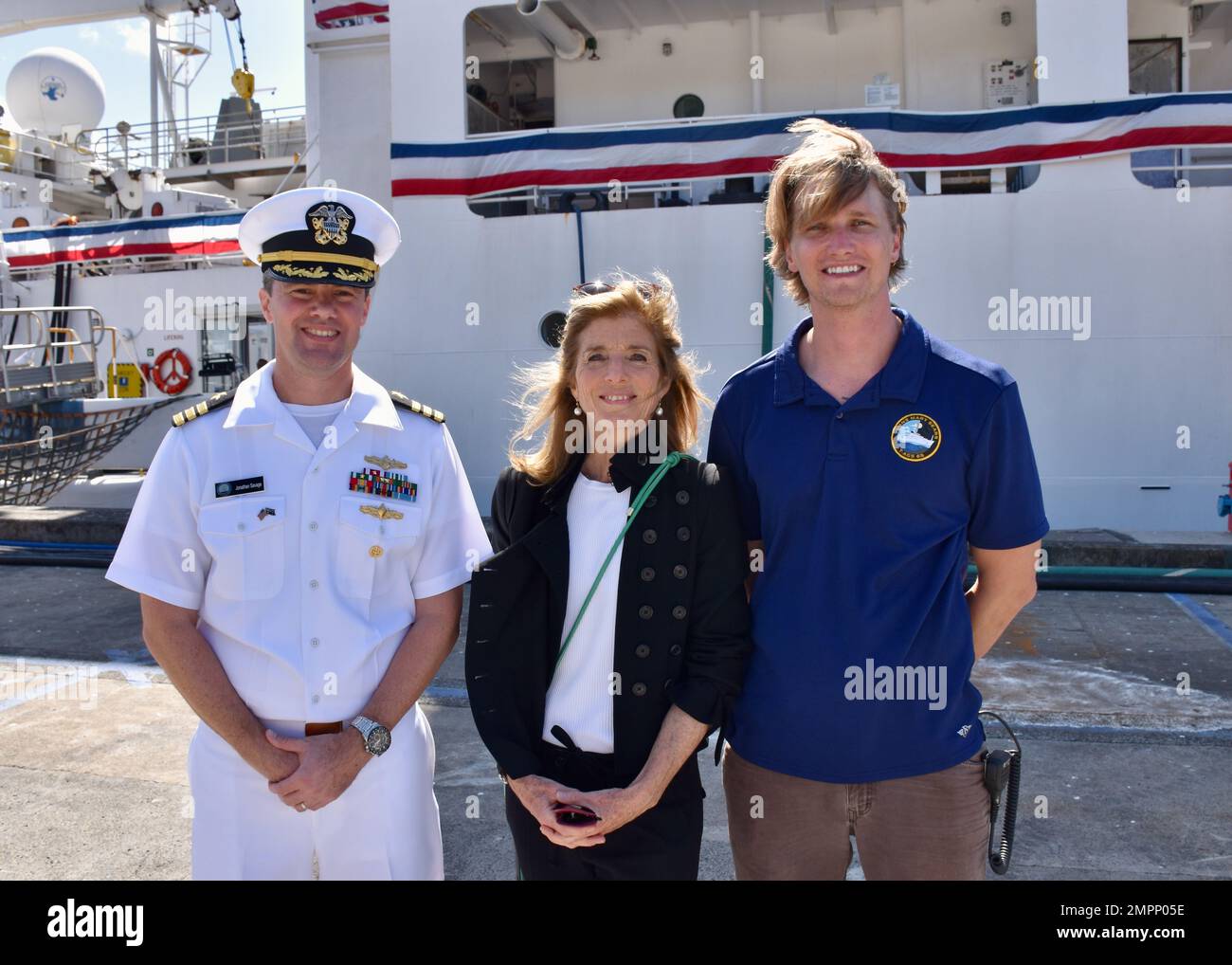 SYDNEY, Australia (Nov. 8, 2022) - Pathfinder-class oceanographic ...
