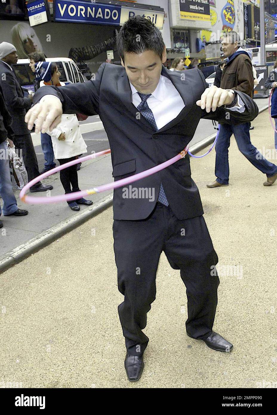 Cirque du Soleil hosts a sneak peek of the smash-hit winter show Wintuk ...