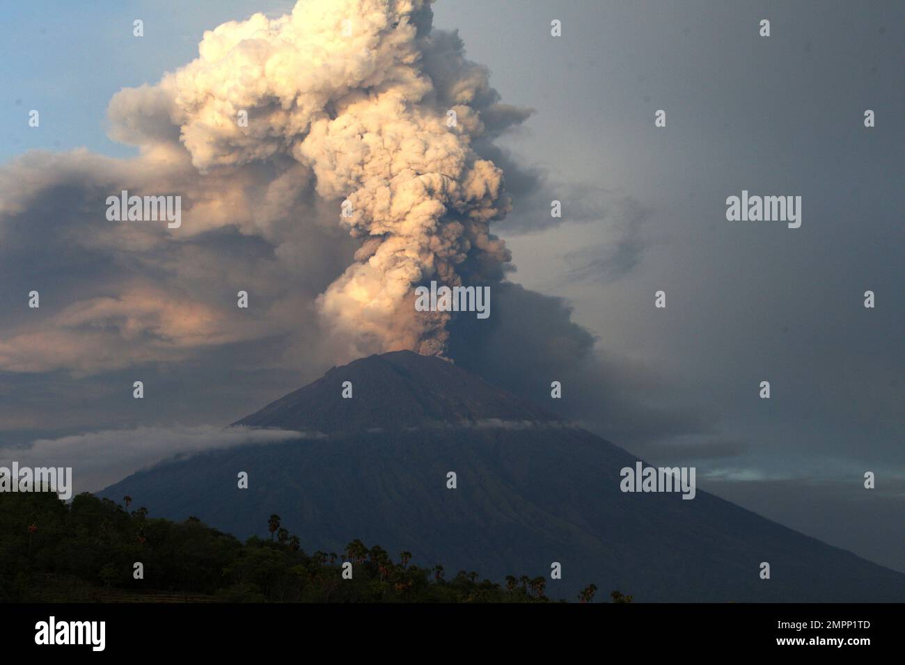 Mount Agung volcano spews smoke and ash in Karangasem, Bali, Indonesia ...