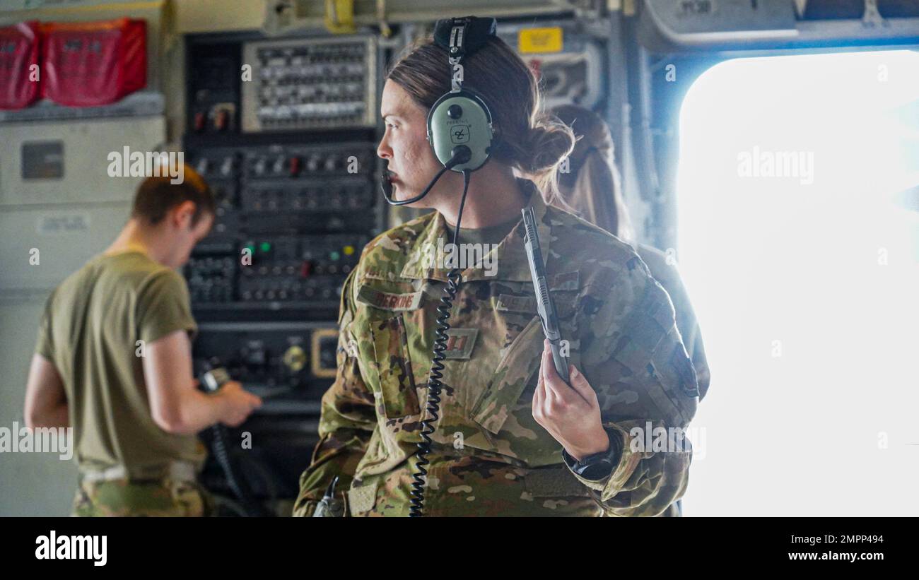 Air Force Capt. Emily Perkins, 445th Aeromedical Evacuation Squadron ...