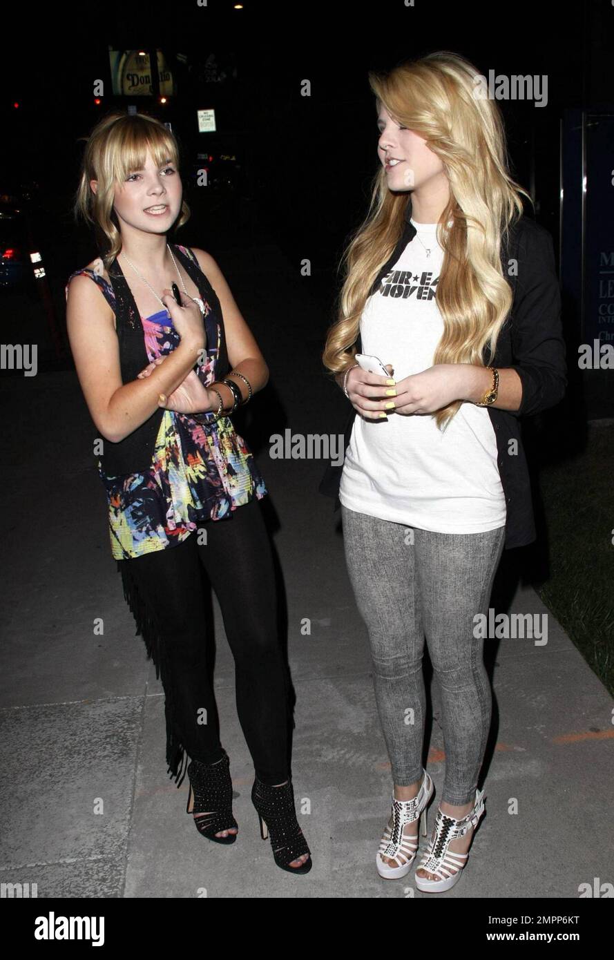 Sisters Destinee and Paris Monroe also known as the girl group Clique ...