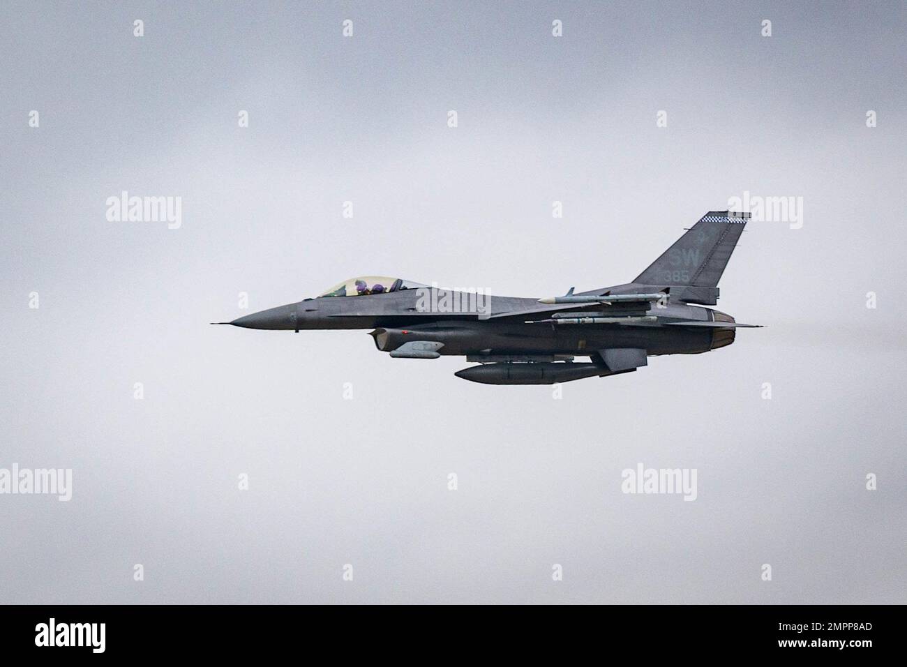 A U.S. Air Force F-16C Fighting Falcon assigned to the 55th Fighter ...