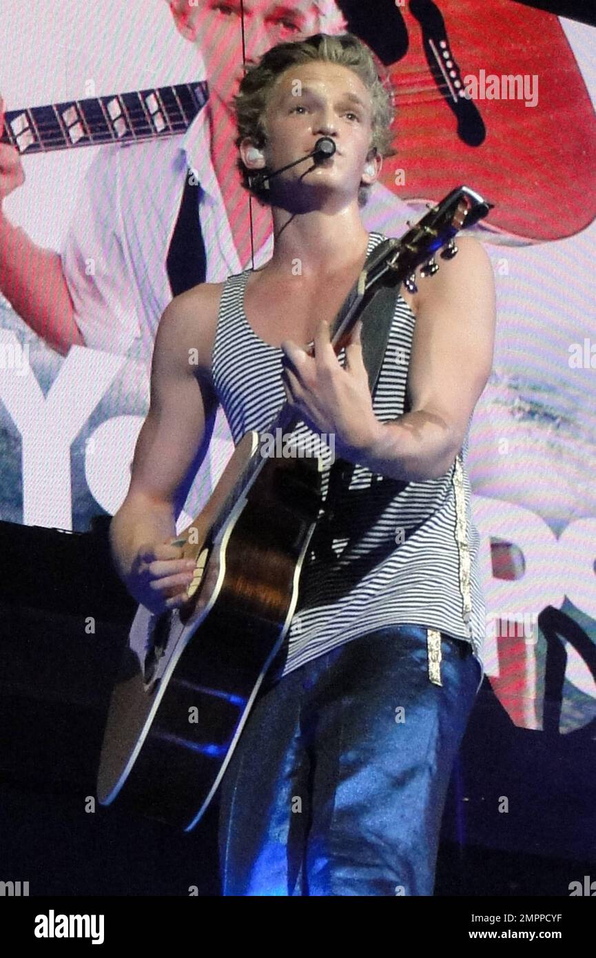 Cody Simpson opens the show for Justin Bieber on his 'Believe Tour' at ...