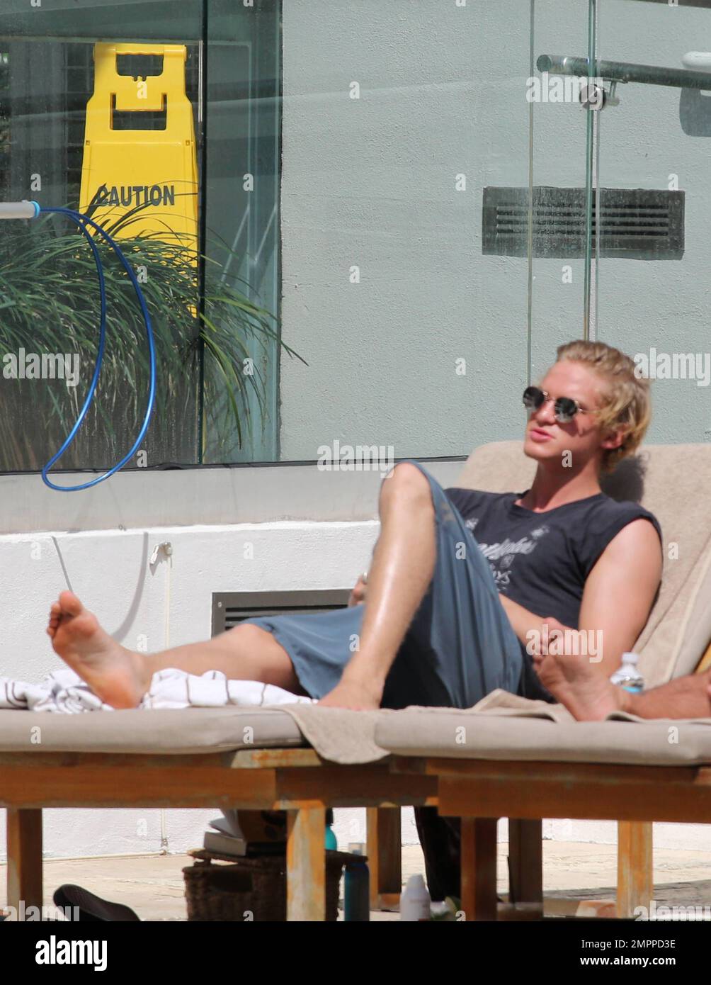 Cody simpson pool hi-res stock photography and images - Alamy