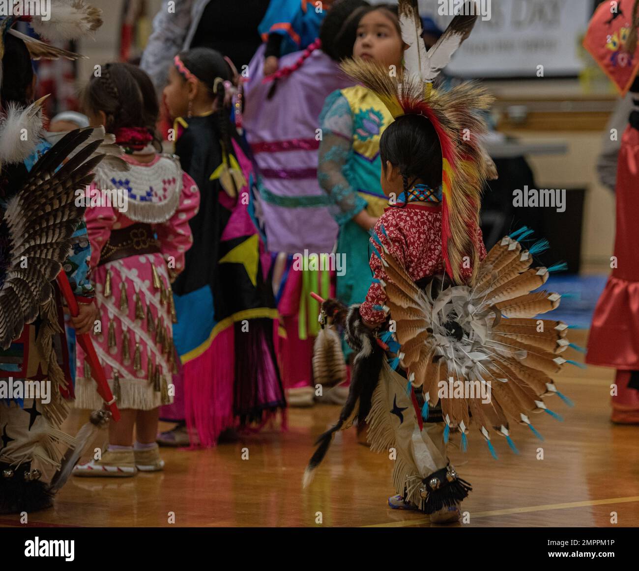 Shoshone dancing hi-res stock photography and images - Alamy