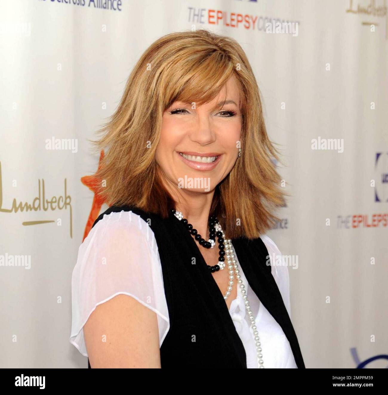 Leeza Gibbons at the 7th Annual Comedy For A Cure, benefiting the ...