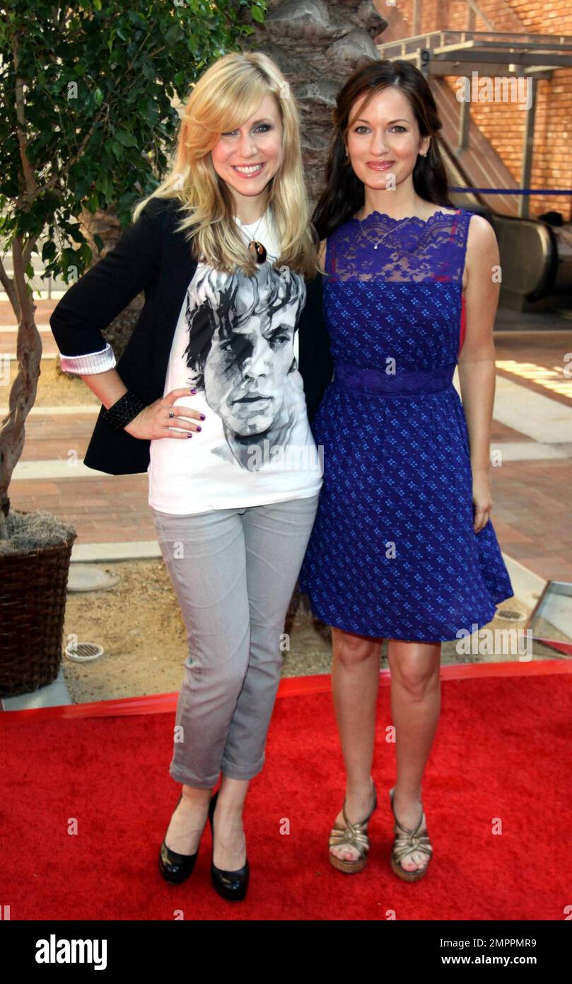 Ashley Eckstein (L) and Catherine Taber arrive at TV.com's NOW Awards hosted by John Oliver ...