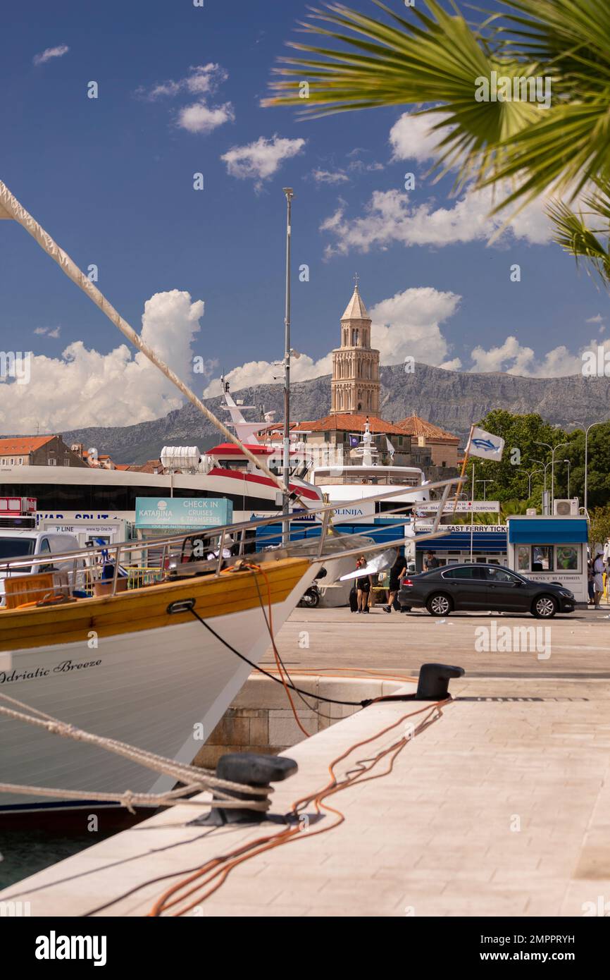 SPLIT, CROATIA, EUROPE - Waterfront scene Stock Photo - Alamy