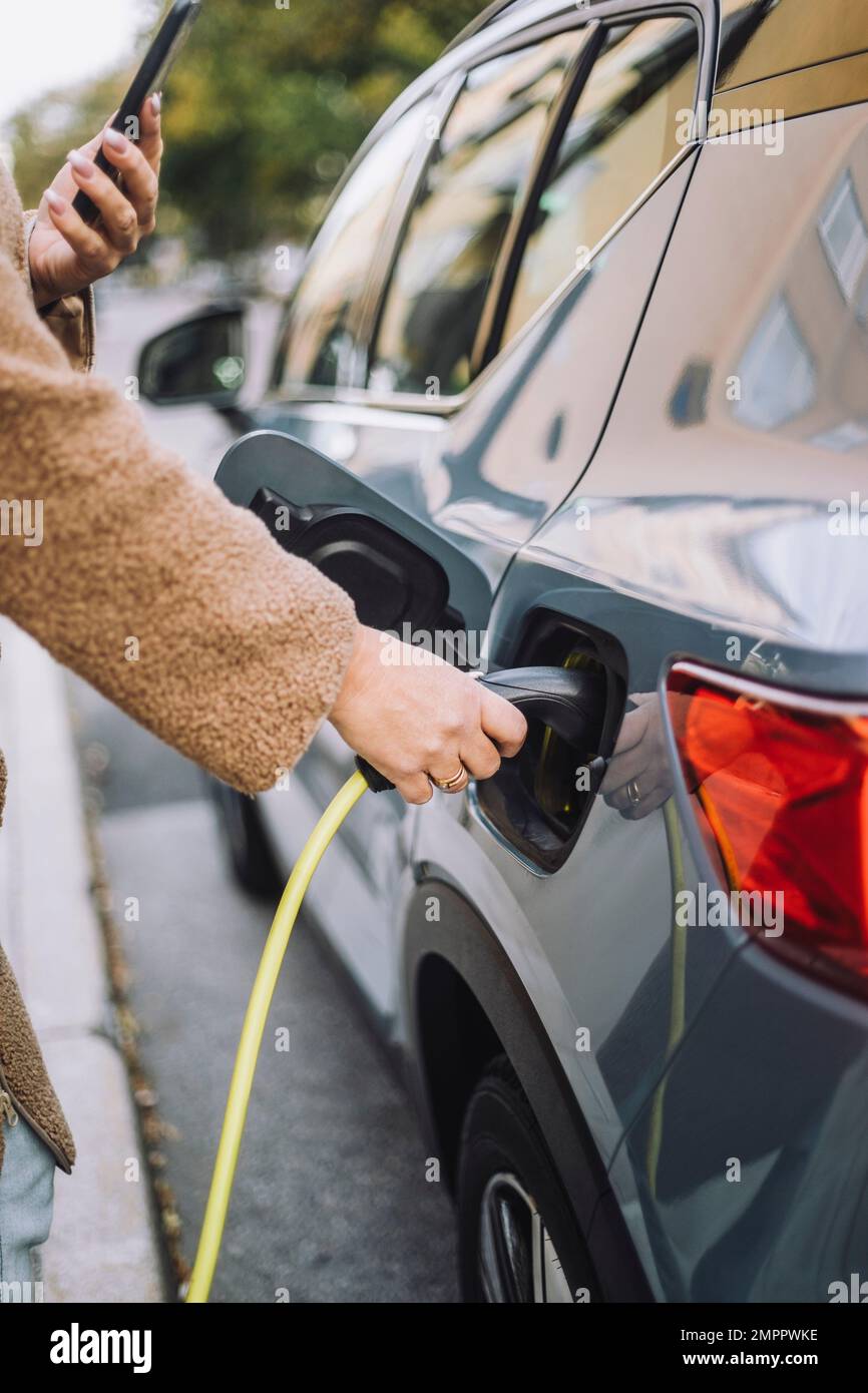 Cable car in station hi-res stock photography and images - Alamy