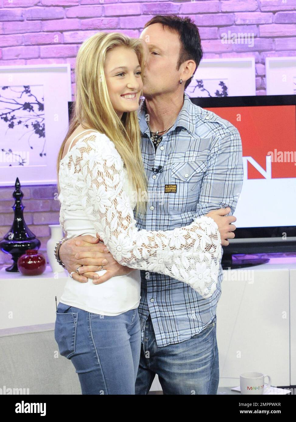 Dante hart hi-res stock photography and images - Alamy