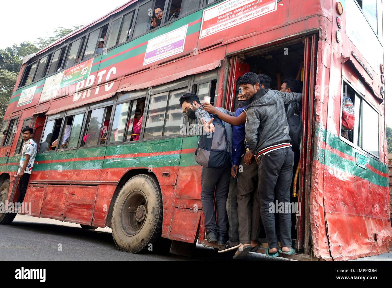 Dhaka, Dhaka, Bangladesh. 31st Jan, 2023. Due to high passenger ...