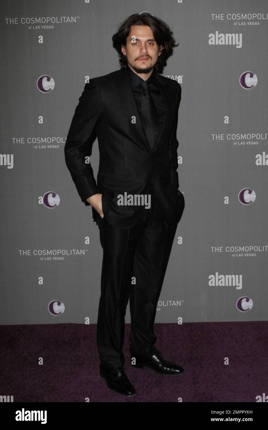 John Mayer shows off his wavy hair and goatee prior to performing at ...