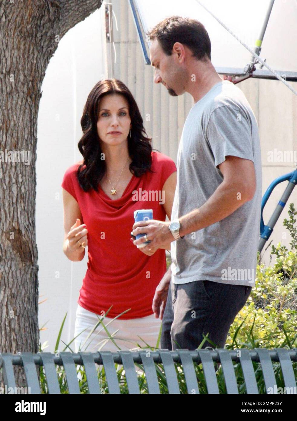 "Friends" star Courteney Cox films scenes for a new movie on set in Los Angeles. Courtney will ...