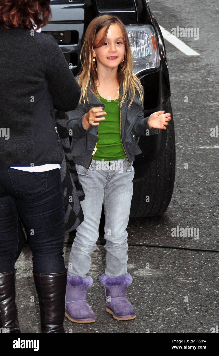 Courteney Cox and daughter Coco pose for photos outside the "Late Show ...