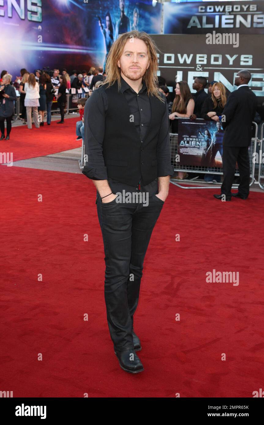 Tim Minchin at the UK premiere of "Cowboys and Aliens" at the O2 Arena ...