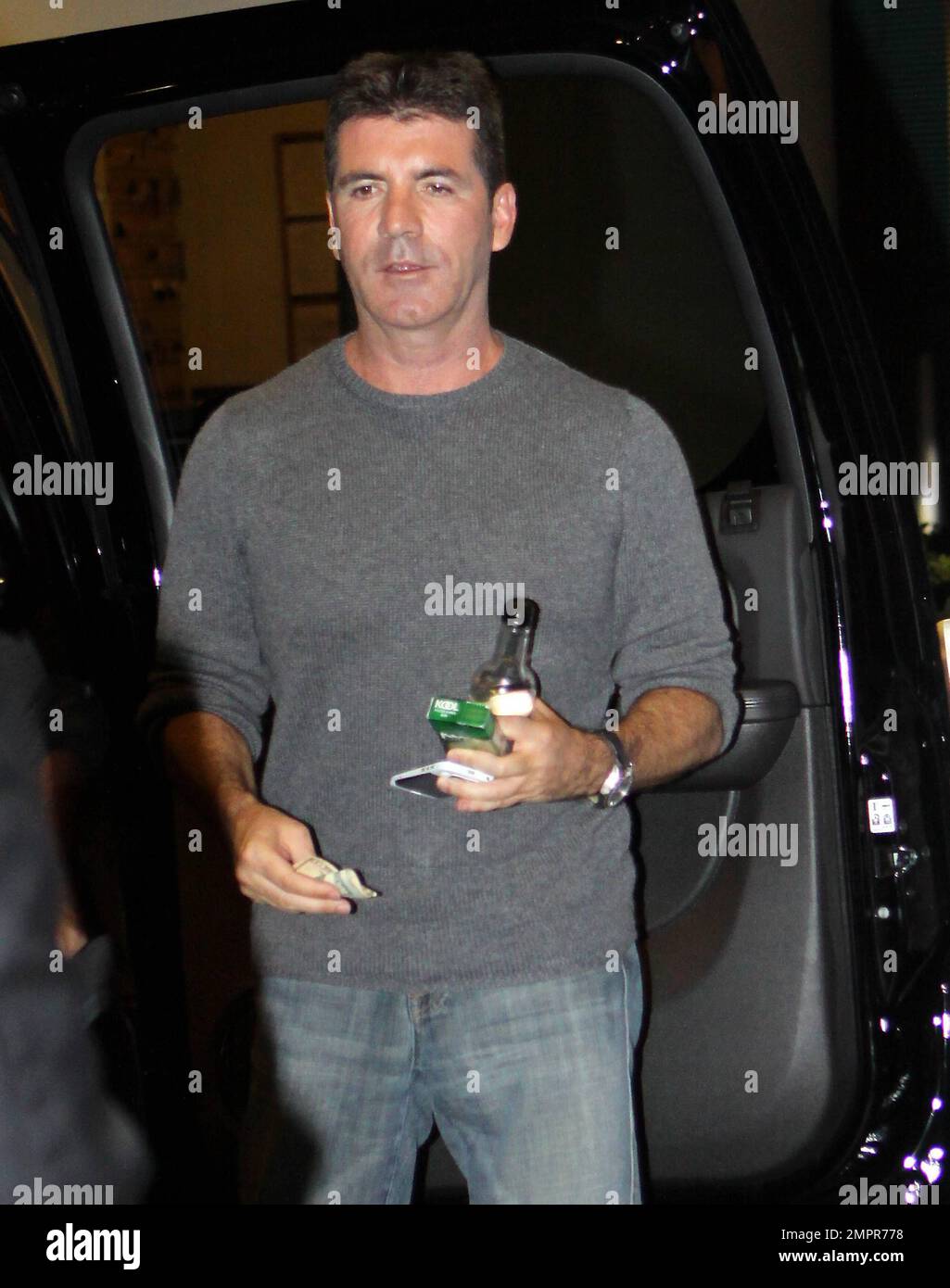 EXCLUSIVE!! Simon Cowell returns to his hotel after a long day of ...