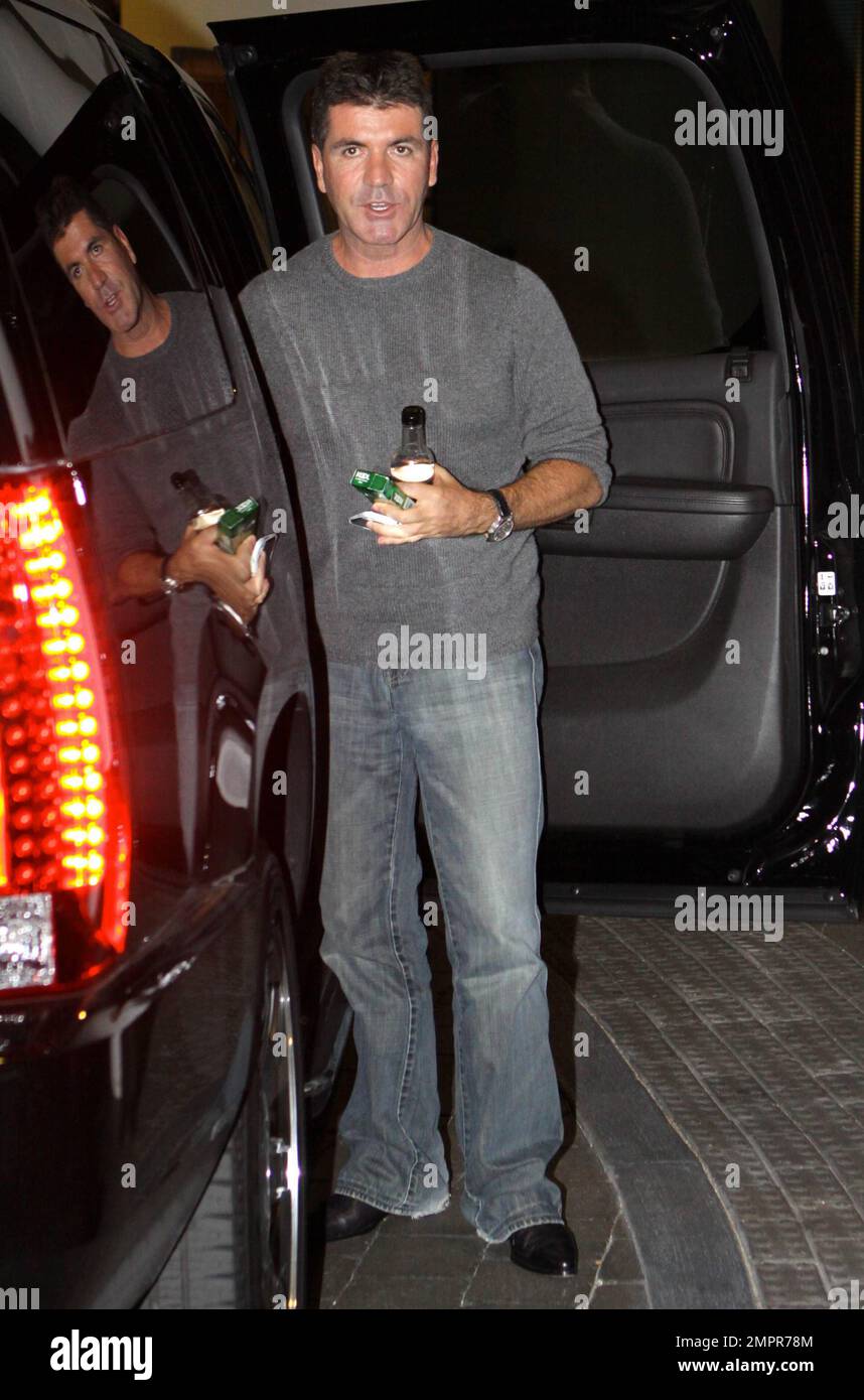 EXCLUSIVE!! Simon Cowell returns to his hotel after a long day of ...