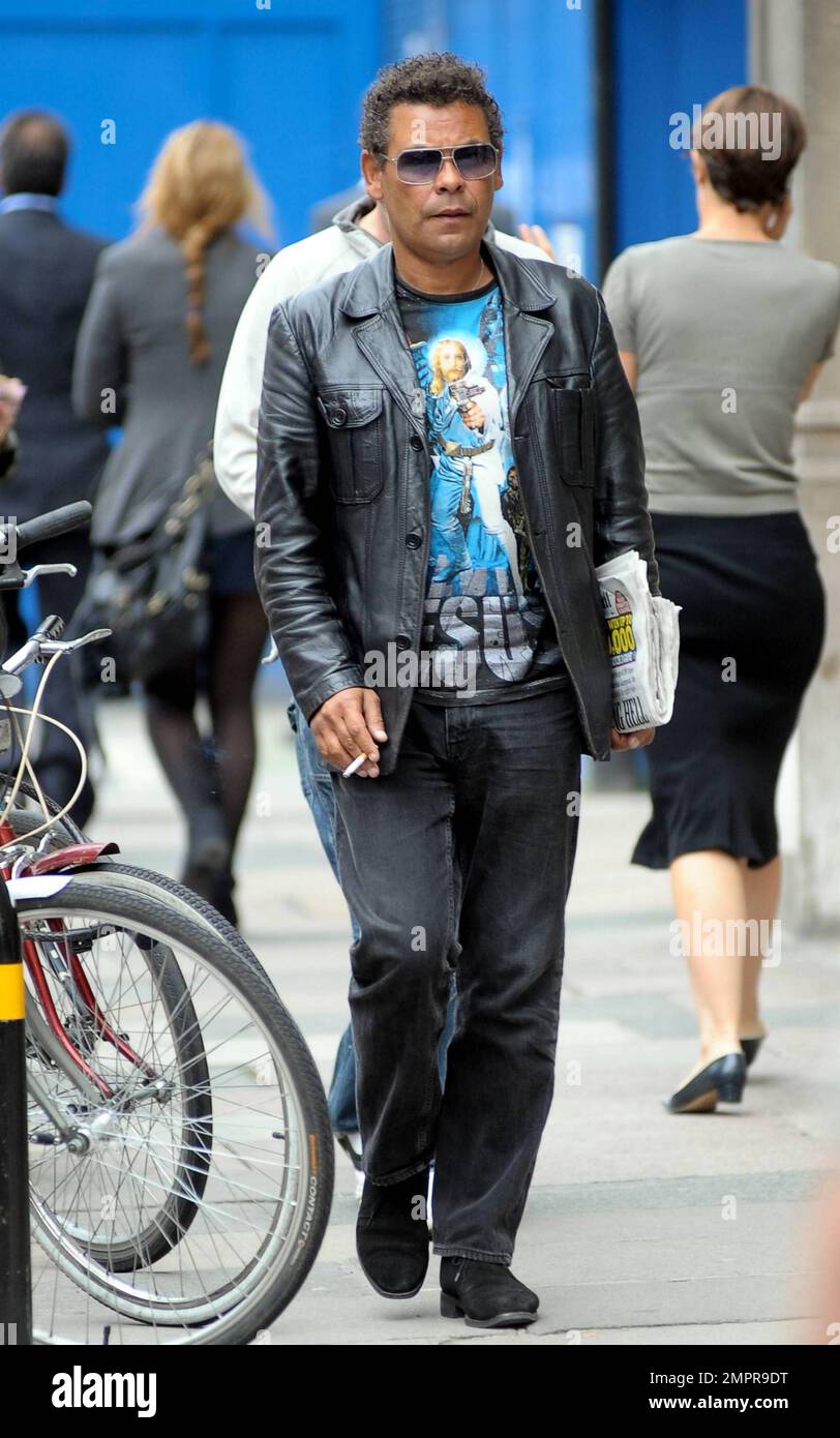 EXCLUSIVE!! "Coronation Street" star Craig Charles, also a stand-up ...