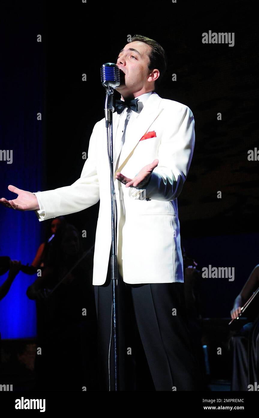 Cristian Castro performs his 'Viva el Principe Tour' at Fillmore Miami ...