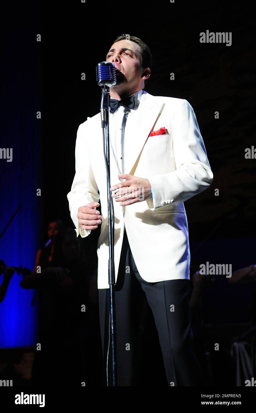Cristian Castro performs his 'Viva el Principe Tour' at Fillmore Miami ...