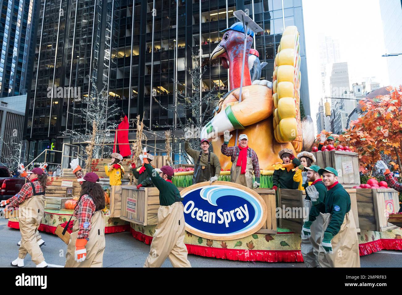 Cranberry cooperative hi-res stock photography and images - Alamy