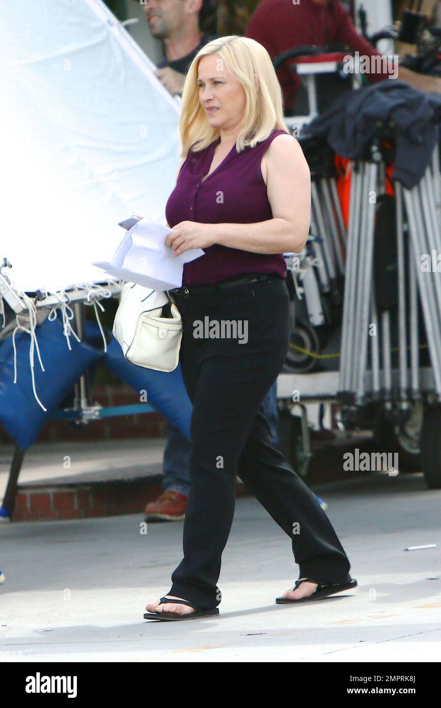 Patricia Arquette and James Van Der Beek on the set of CSI: Cyber. Los ...