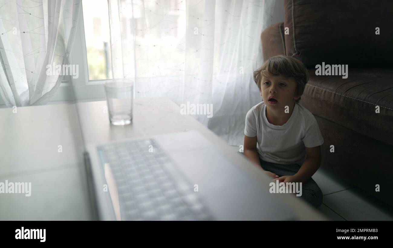 Cartoon boy staring hi-res stock photography and images - Alamy
