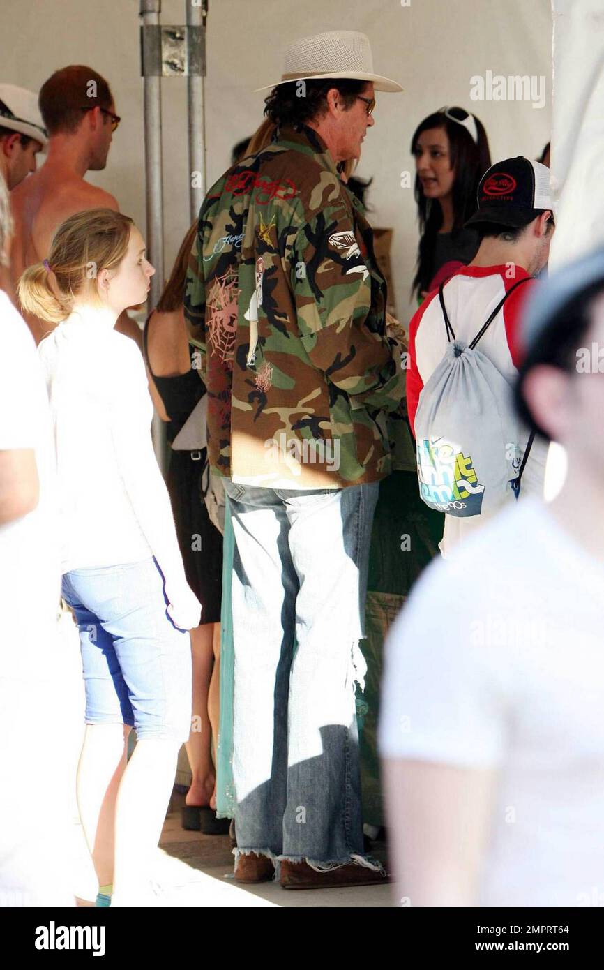 David Hasselhoff and new girlfriend Kim Porter go for pizza at ...