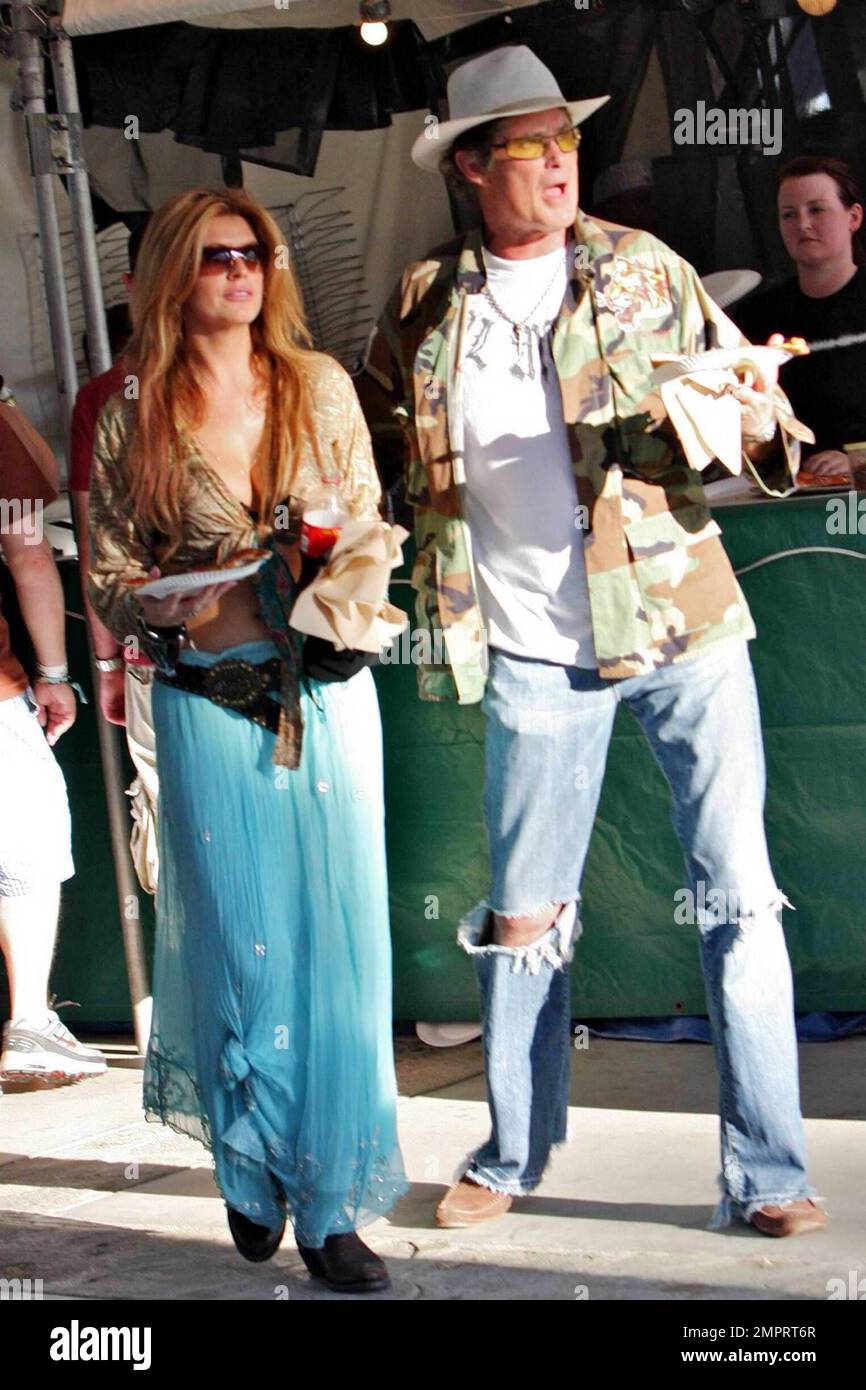 David Hasselhoff and new girlfriend Kim Porter go for pizza at ...