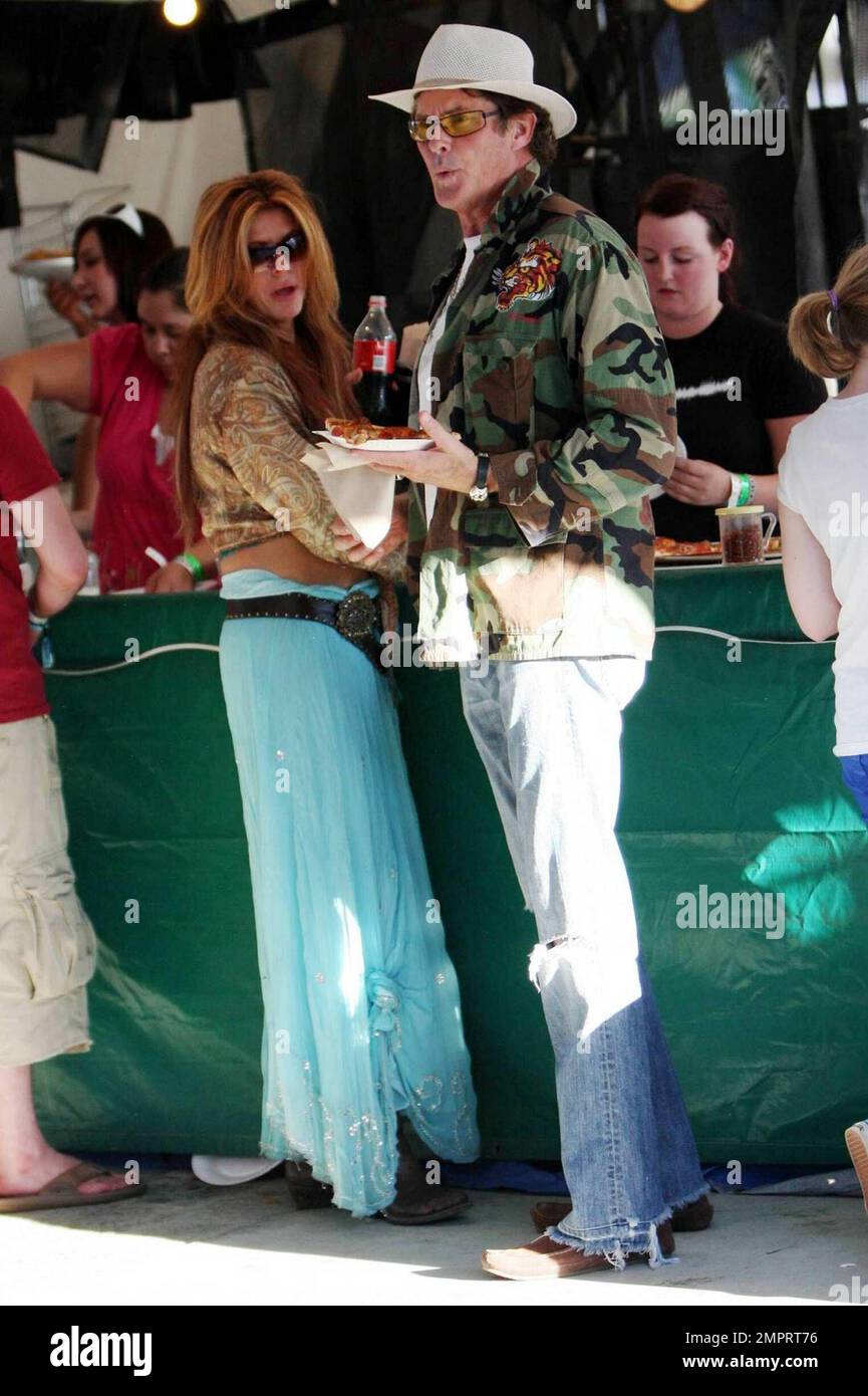 David Hasselhoff and new girlfriend Kim Porter go for pizza at ...