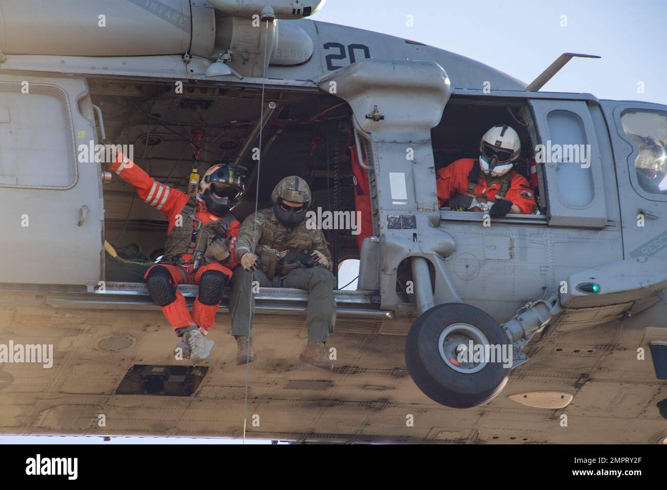 221116-N-EV253-2308 SAN DIEGO (Nov. 16, 2022) – US Naval Aircrewmen ...