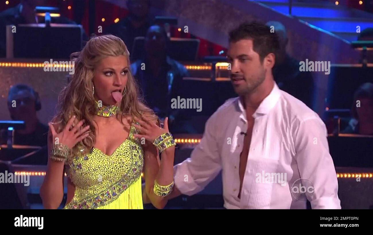 Abc tv sportscaster hi-res stock photography and images - Alamy