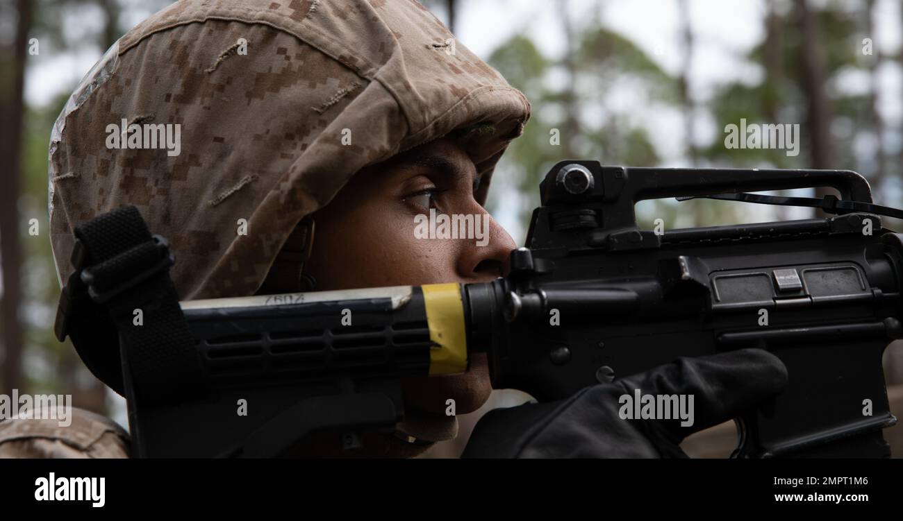 Recruits with Hotel Company, 2nd Recruit Training Battalion, learn and ...