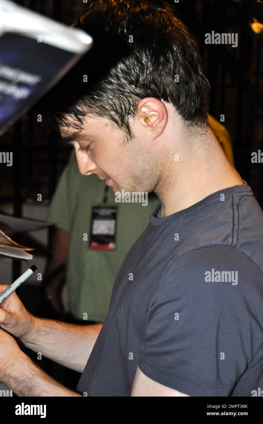 "Harry Potter and the Deathly Hallows Part 2" star Daniel Radcliffe ...