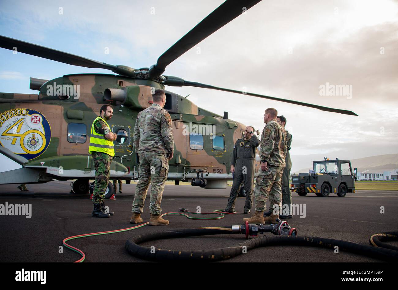 Hot refueling training hi-res stock photography and images - Alamy