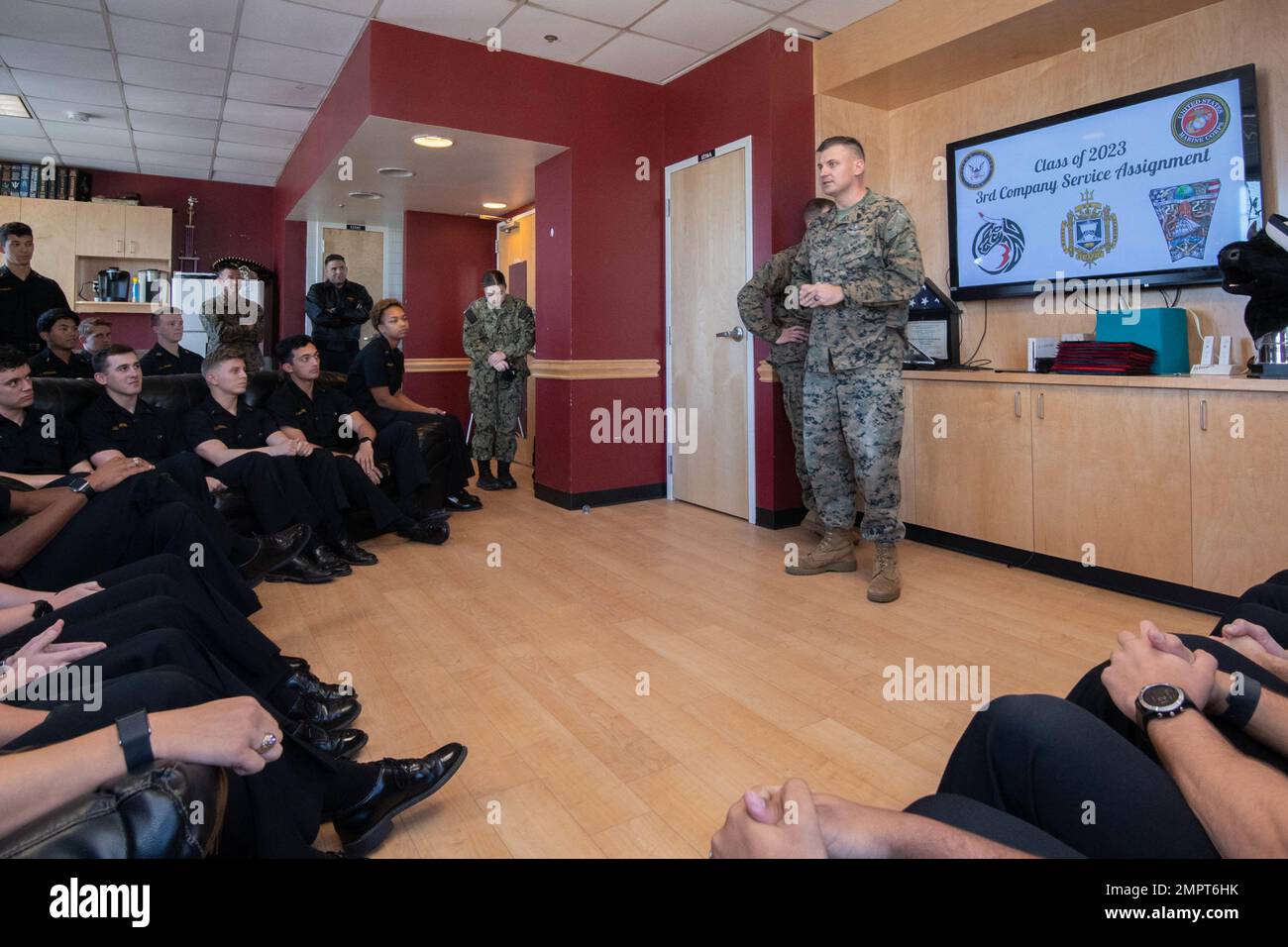 Naval academy graduation 2023 hi-res stock photography and images - Alamy