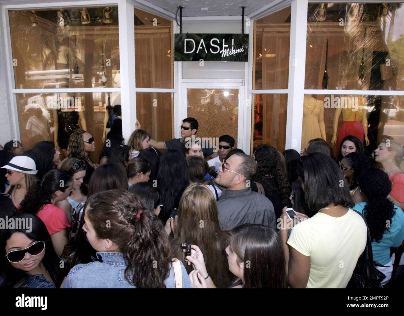 Khloe and Kourtney Kardashian host the ribbon-cutting ceremony that ...